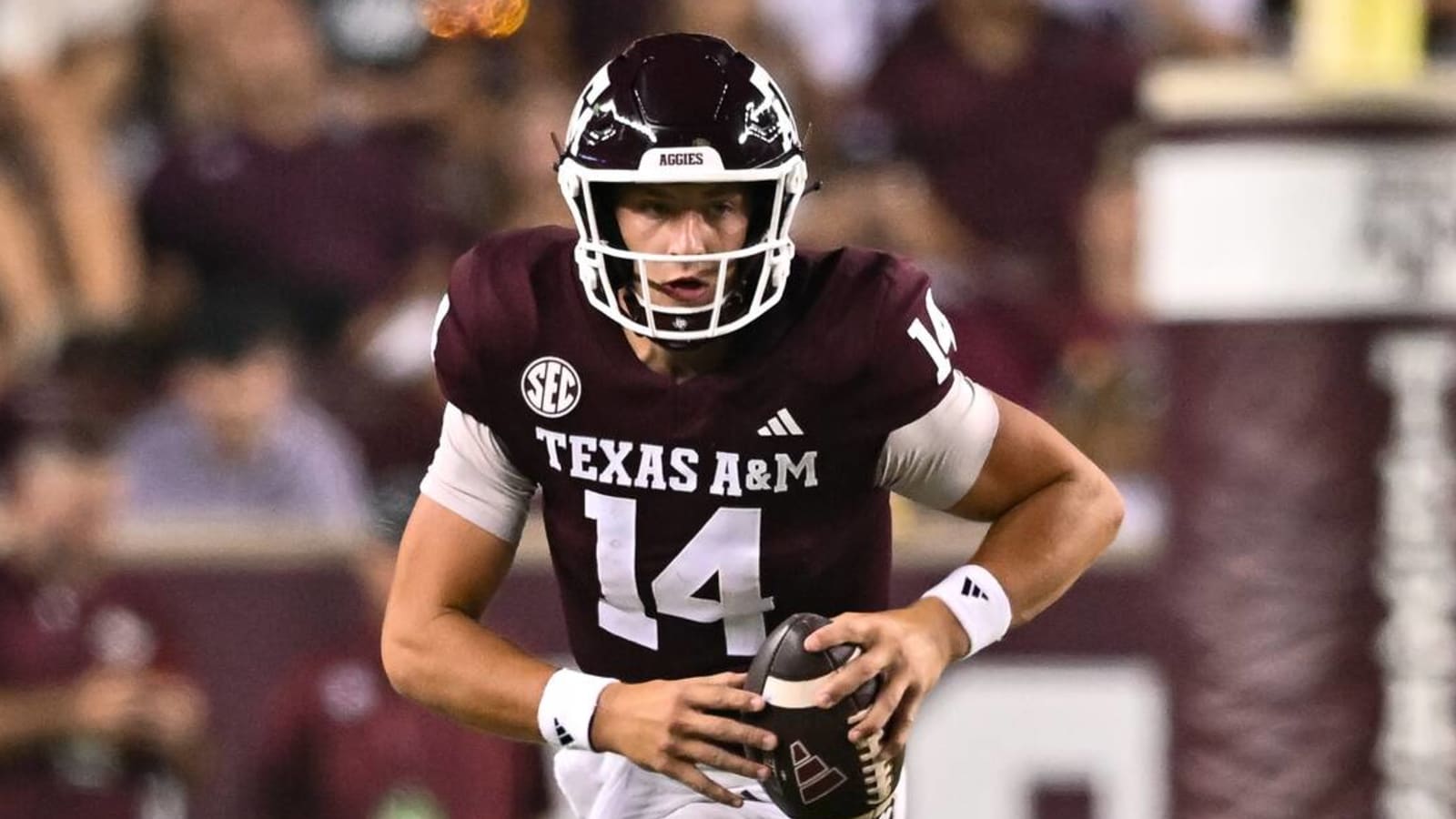 Backup QB Max Johnson sparks Texas A&M offense | Yardbarker