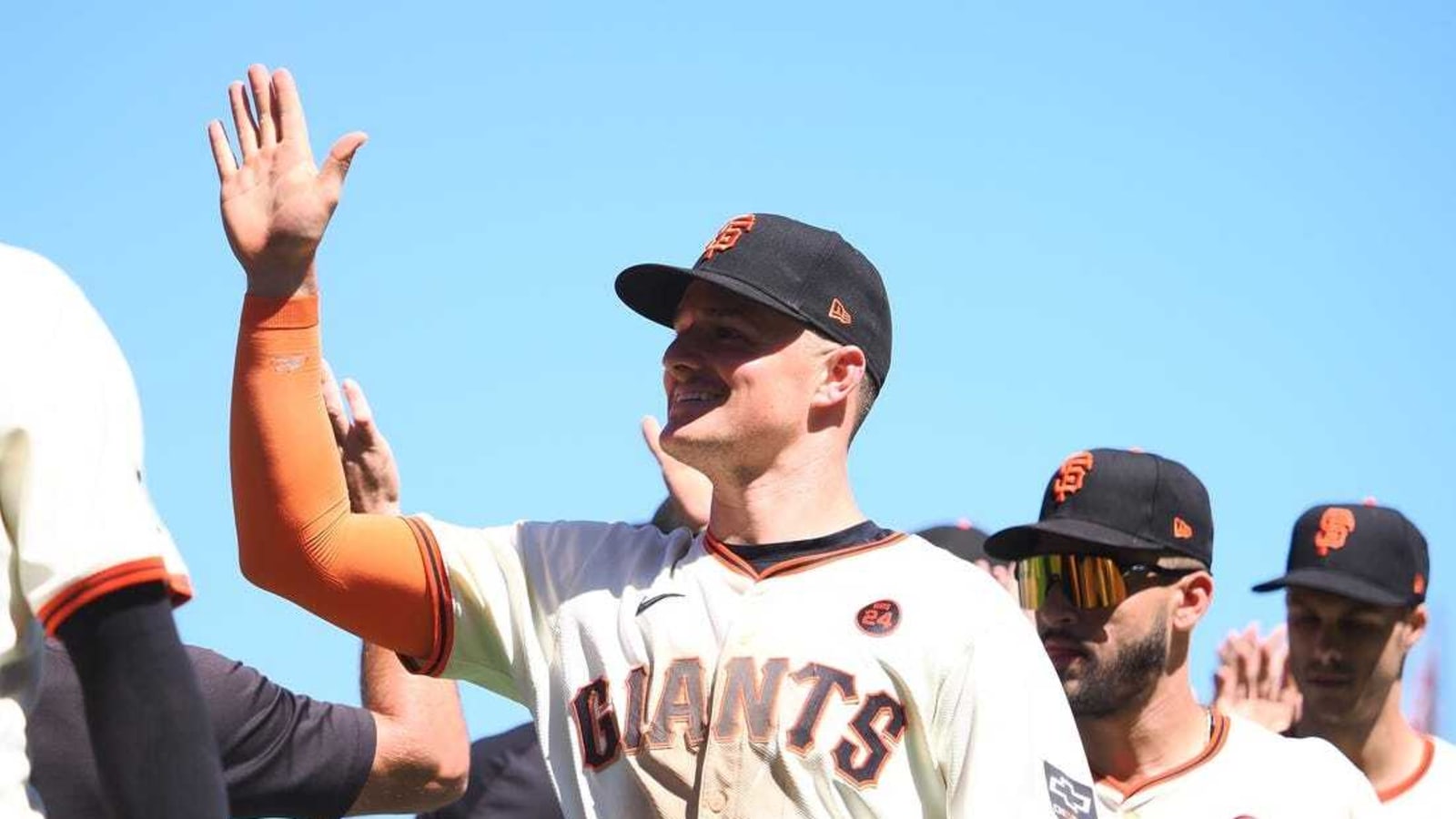 Giants bring hot bats to three-game series at Braves | Yardbarker