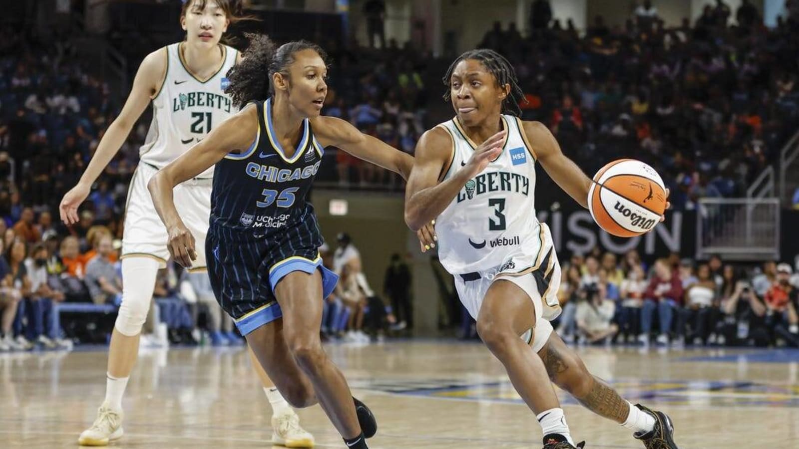 Wings G Crystal Dangerfield signs multi-year contract | Yardbarker