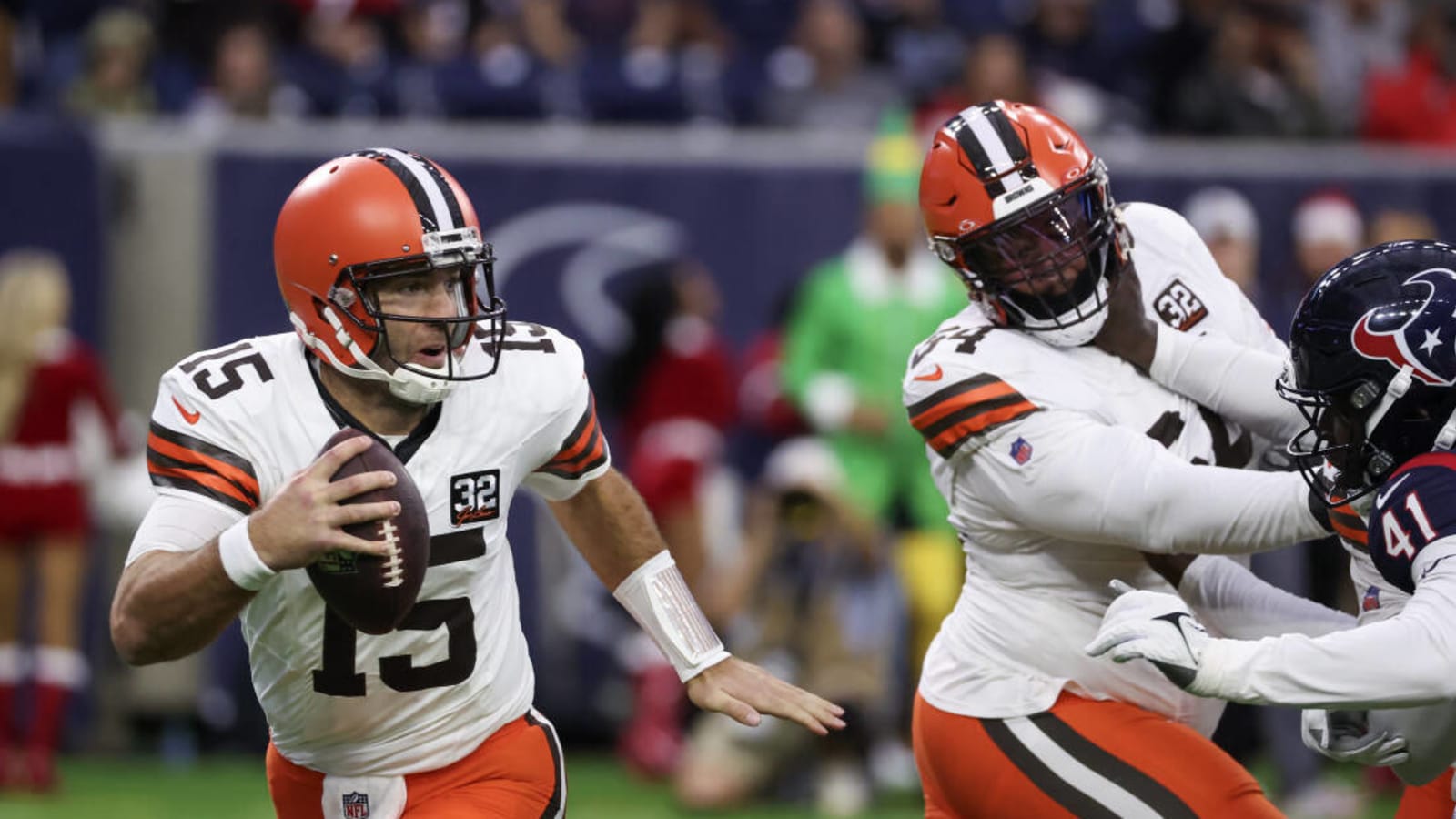 Browns fans have given Joe Flacco a feeling he didn't expect when he ...