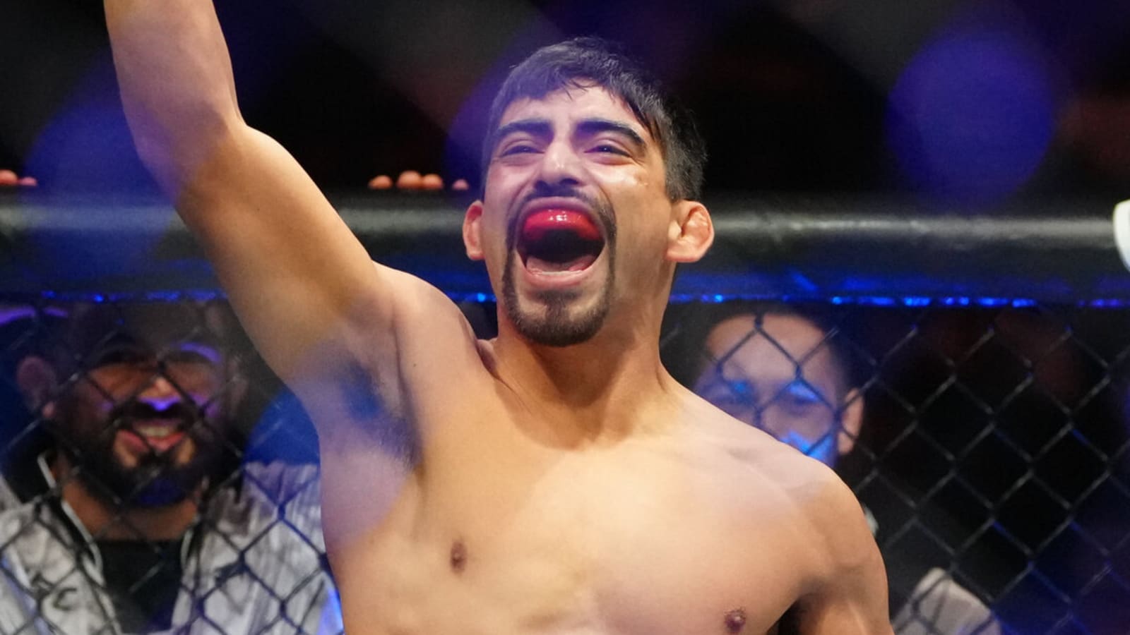 UFC Vegas 102: Must-See Undercard Fights on Saturday Night! | Yardbarker