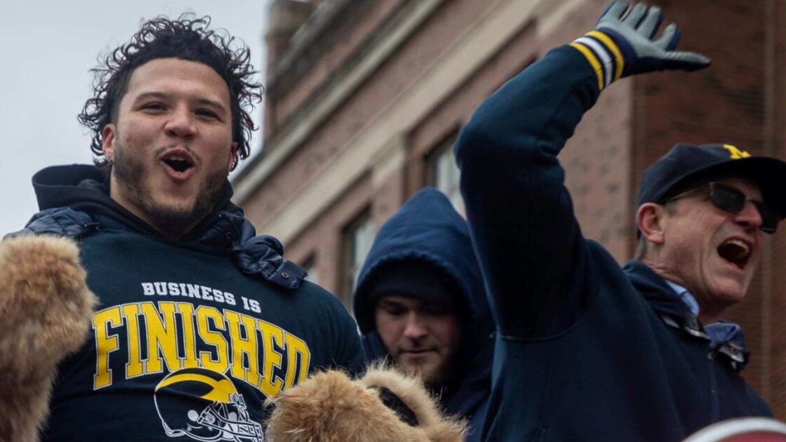 Los Angeles Rams sign several draft picks to rookie deals | Yardbarker