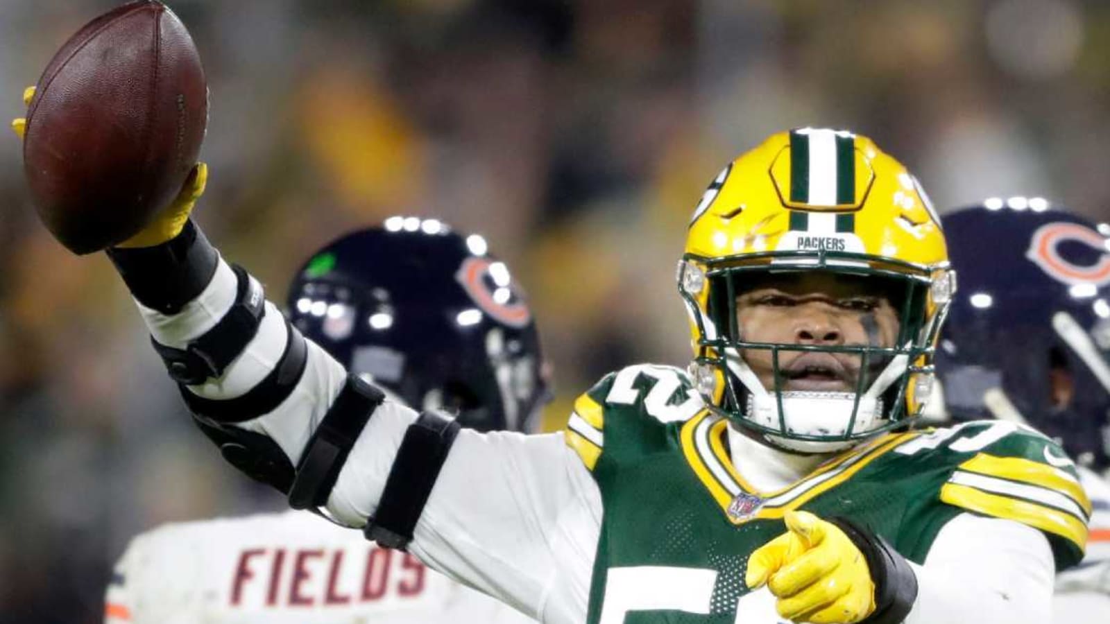 Rashan Gary shares thoughtful perspective about Bears' rookie QB Caleb ...