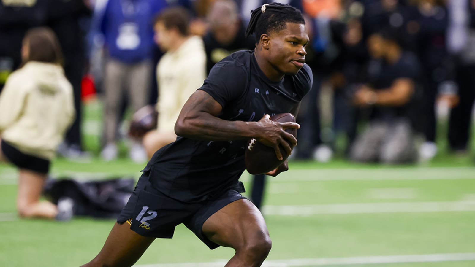 Former Colorado star Travis Hunter inks exclusive trading card deal ...