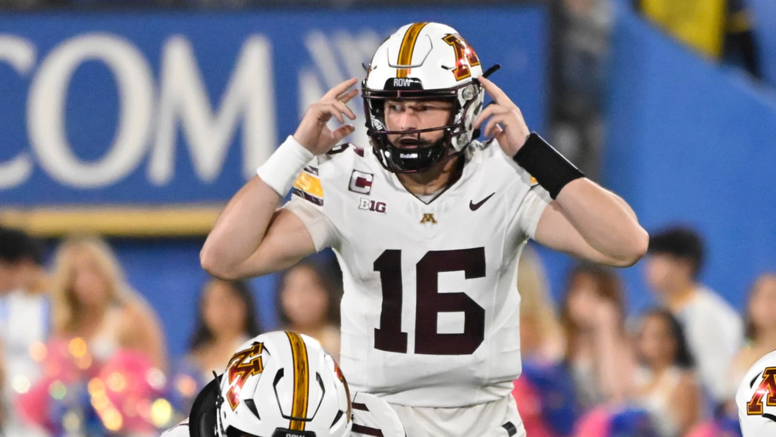 Inspired Minnesota Gophers Welcome the Maryland Terrapins for ...