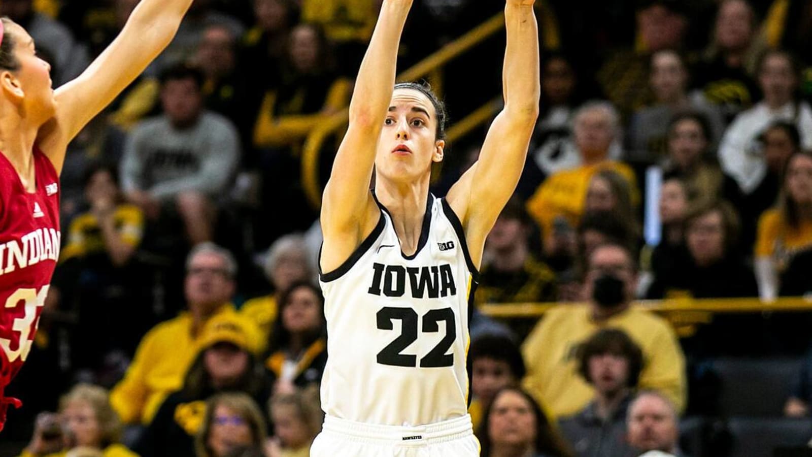 Watch: Iowa's Clark hits buzzer-beater to beat Indiana | Yardbarker