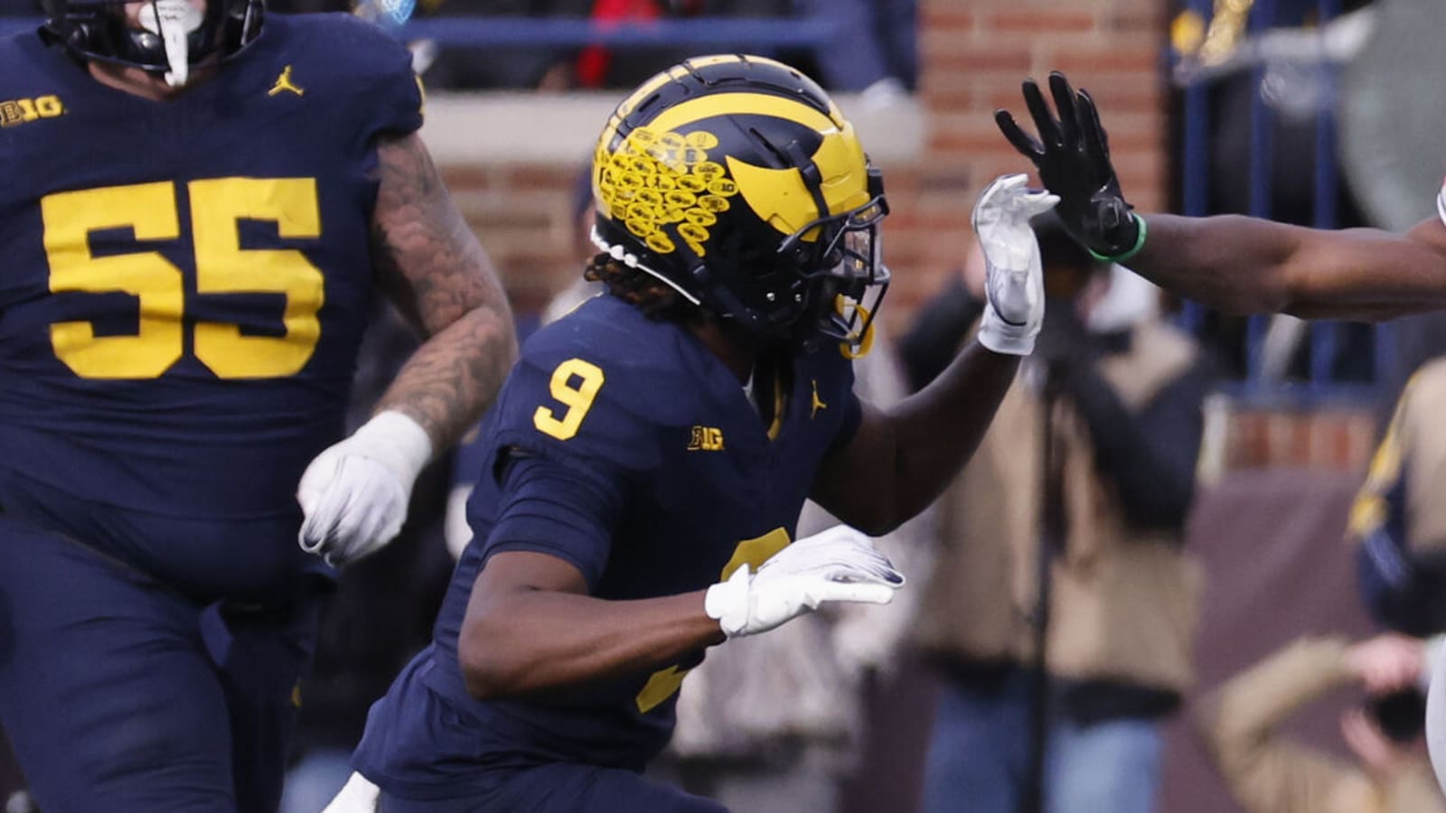 Michigan Wolverines DB Rod Moore Attempting Return For 2024 Season ...