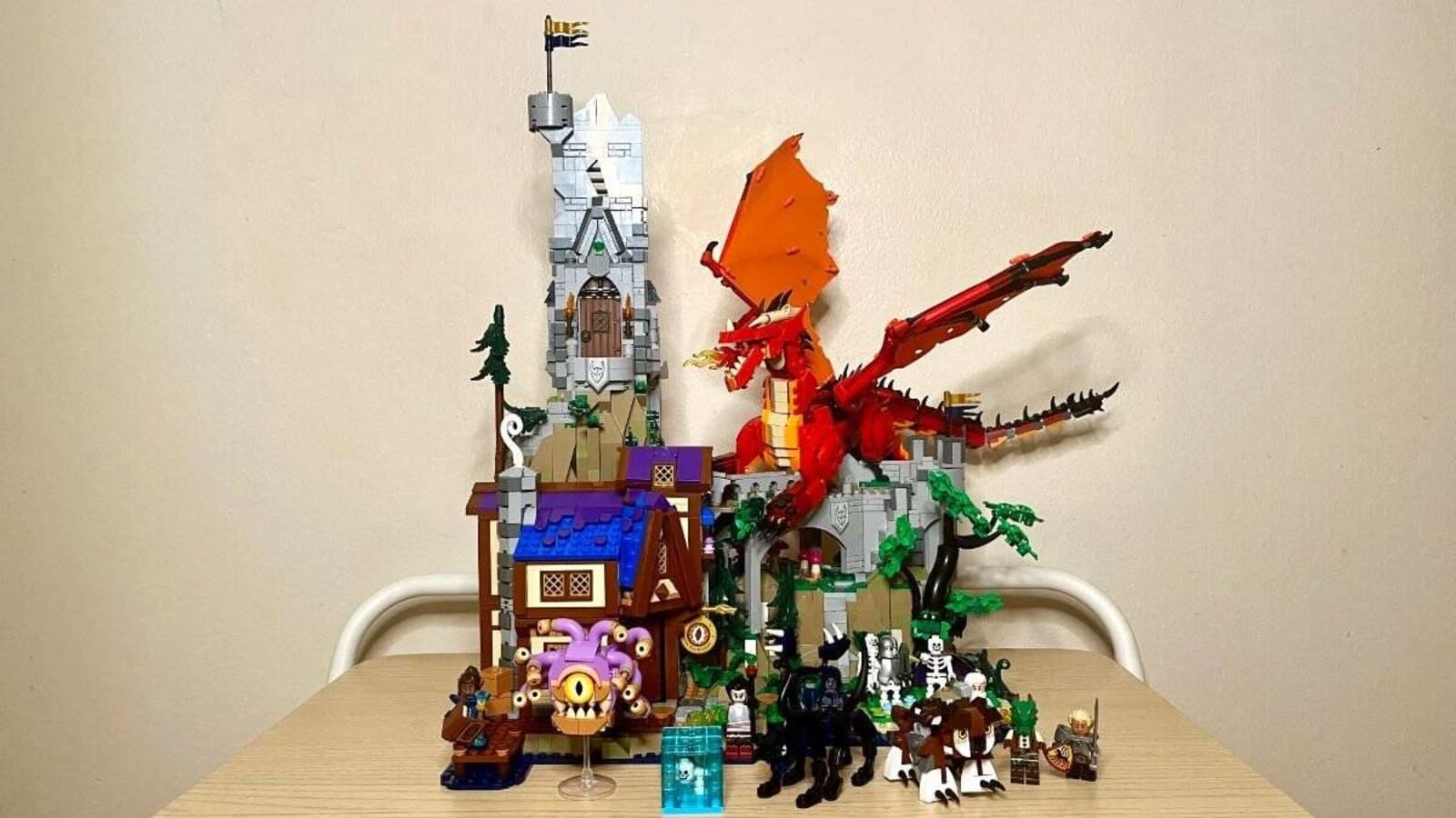 LEGO’s DUNGEONS & DRAGONS Set Captures the Spirit of the Game | Yardbarker