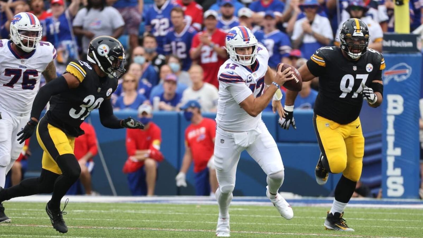 Star QB Names Steelers One of Favorite Opponents | Yardbarker