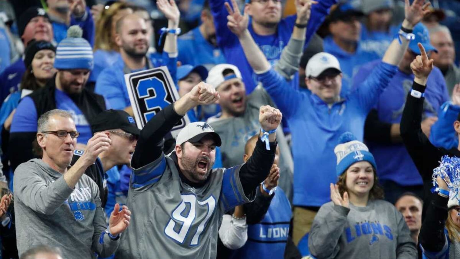 Rams players warn Bucs about Lions fans at Ford Field | Yardbarker