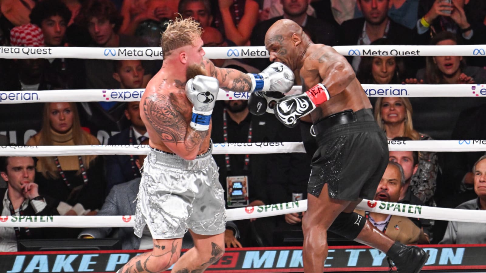 Legendary Boxing Star Hated Friday Night's Paul vs. Tyson Fight ...