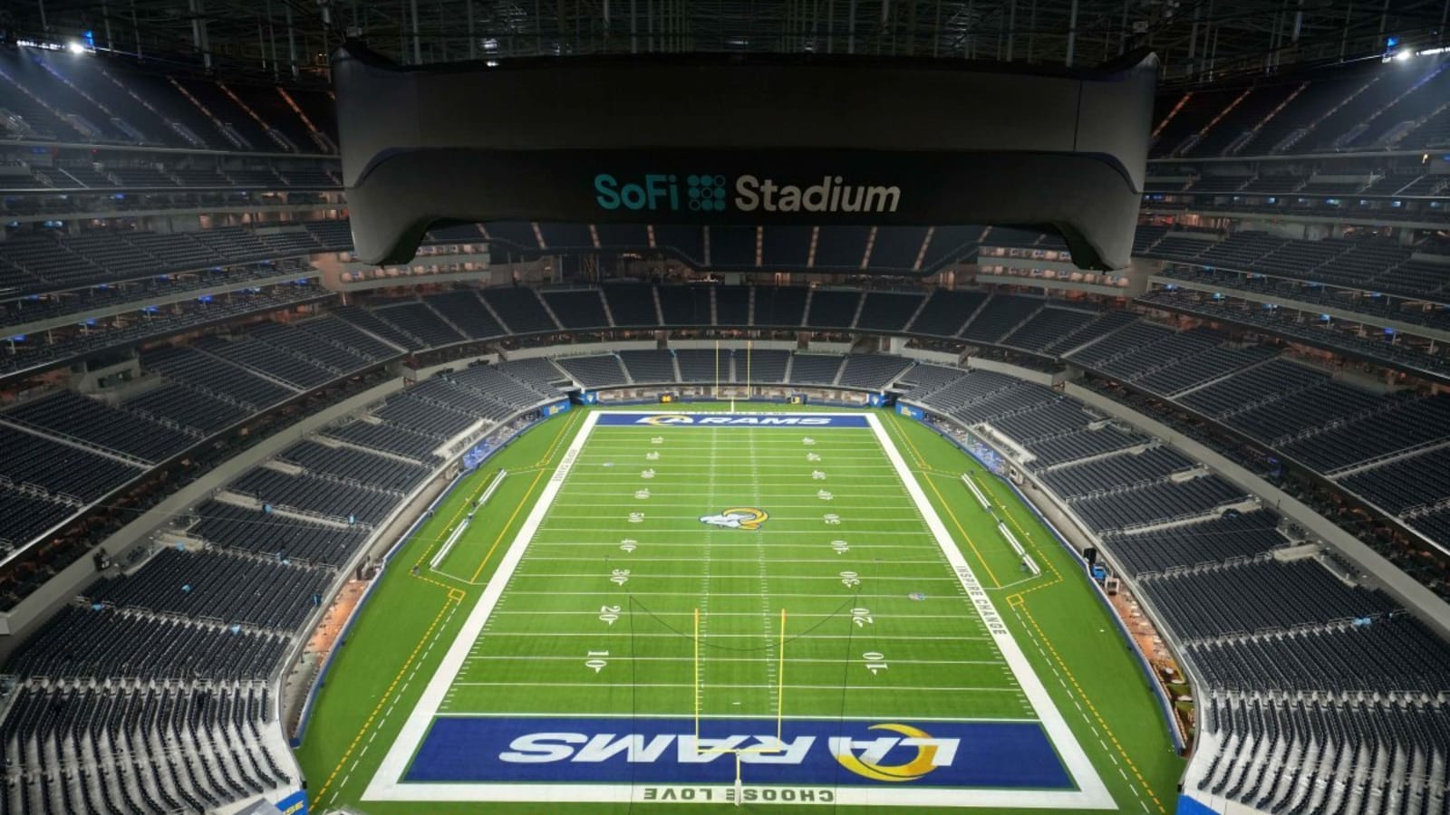 Video Shows 'New Smoke Activity' Near Rams Practice Facility | Yardbarker