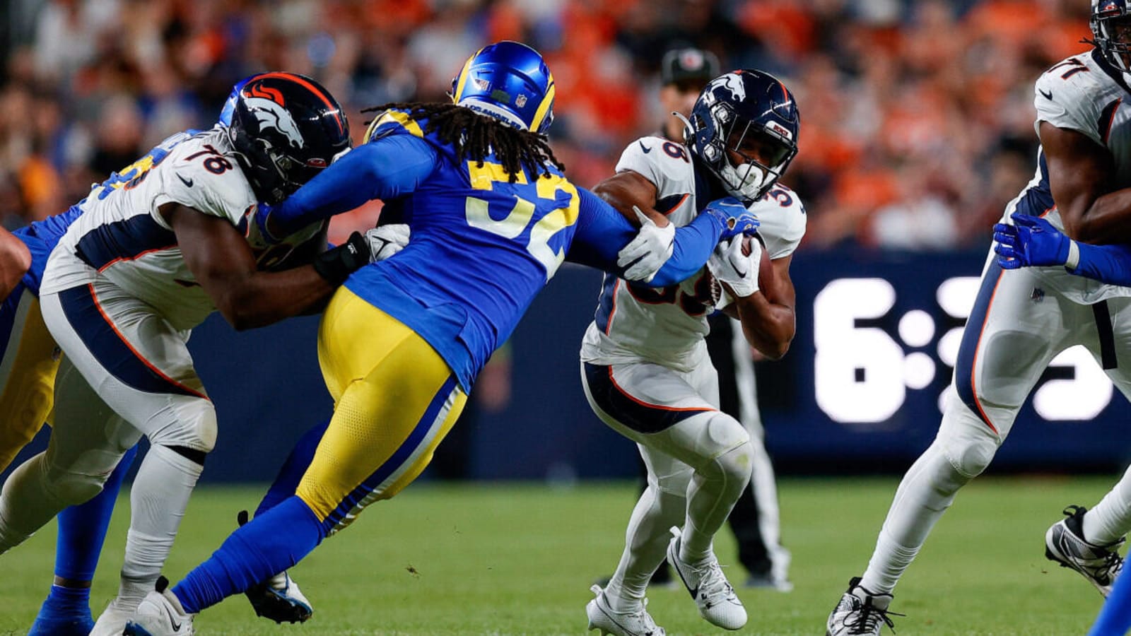 Los Angeles Rams re-sign potential breakout player come 2024 season ...