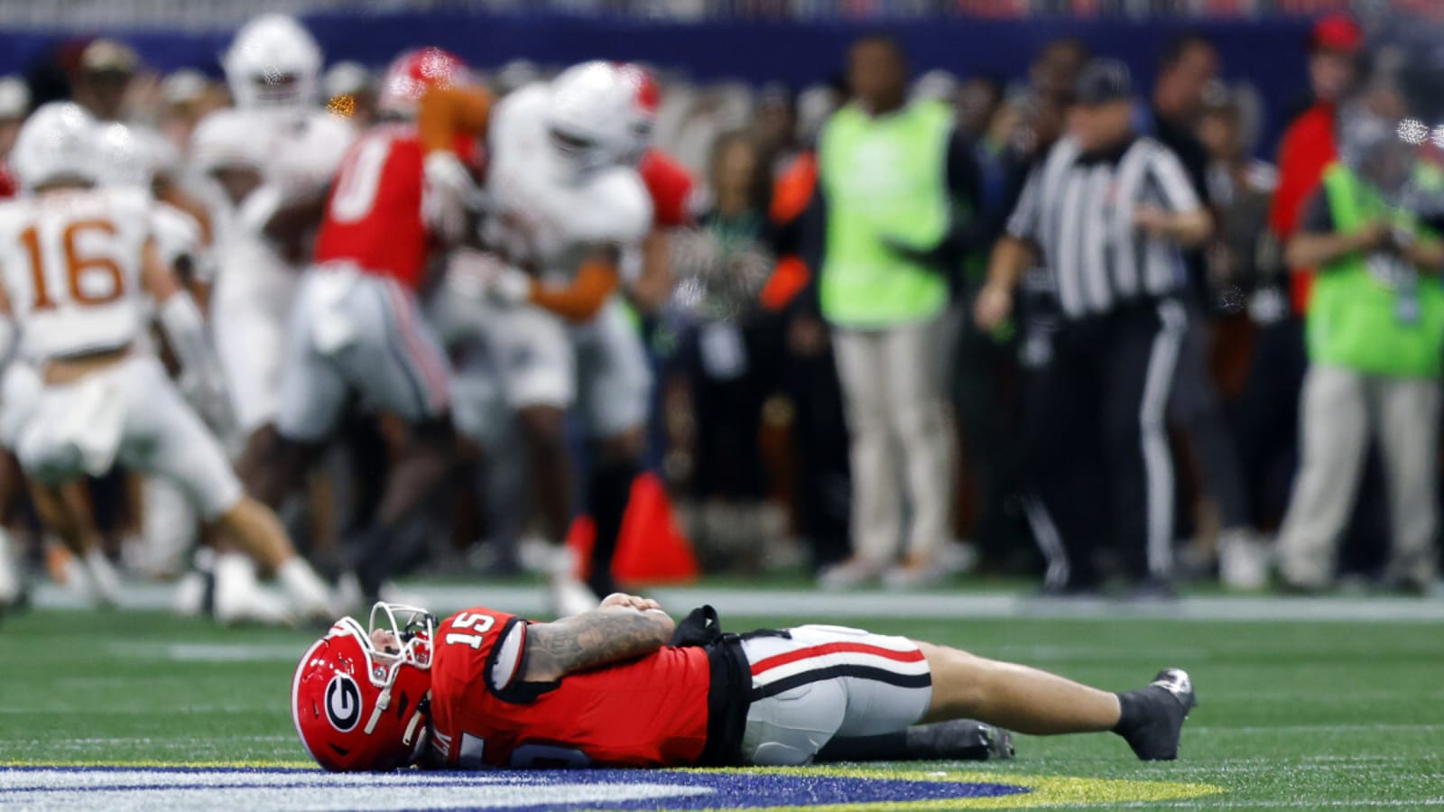 Carson Beck's Injury Could Impact Georgia's College Football Playoff ...