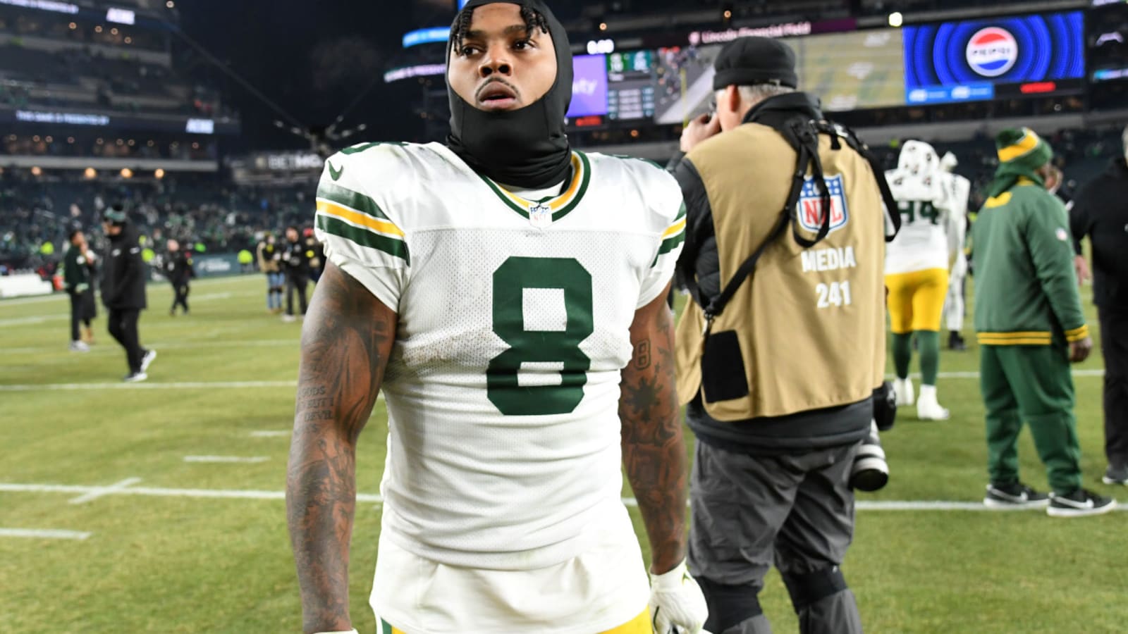 Josh Jacobs shows leadership by taking early steps to recruit talent ...