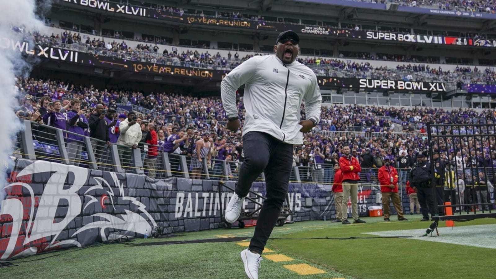 3 Ravens Legends Headline PFF's Team of the Century | Yardbarker