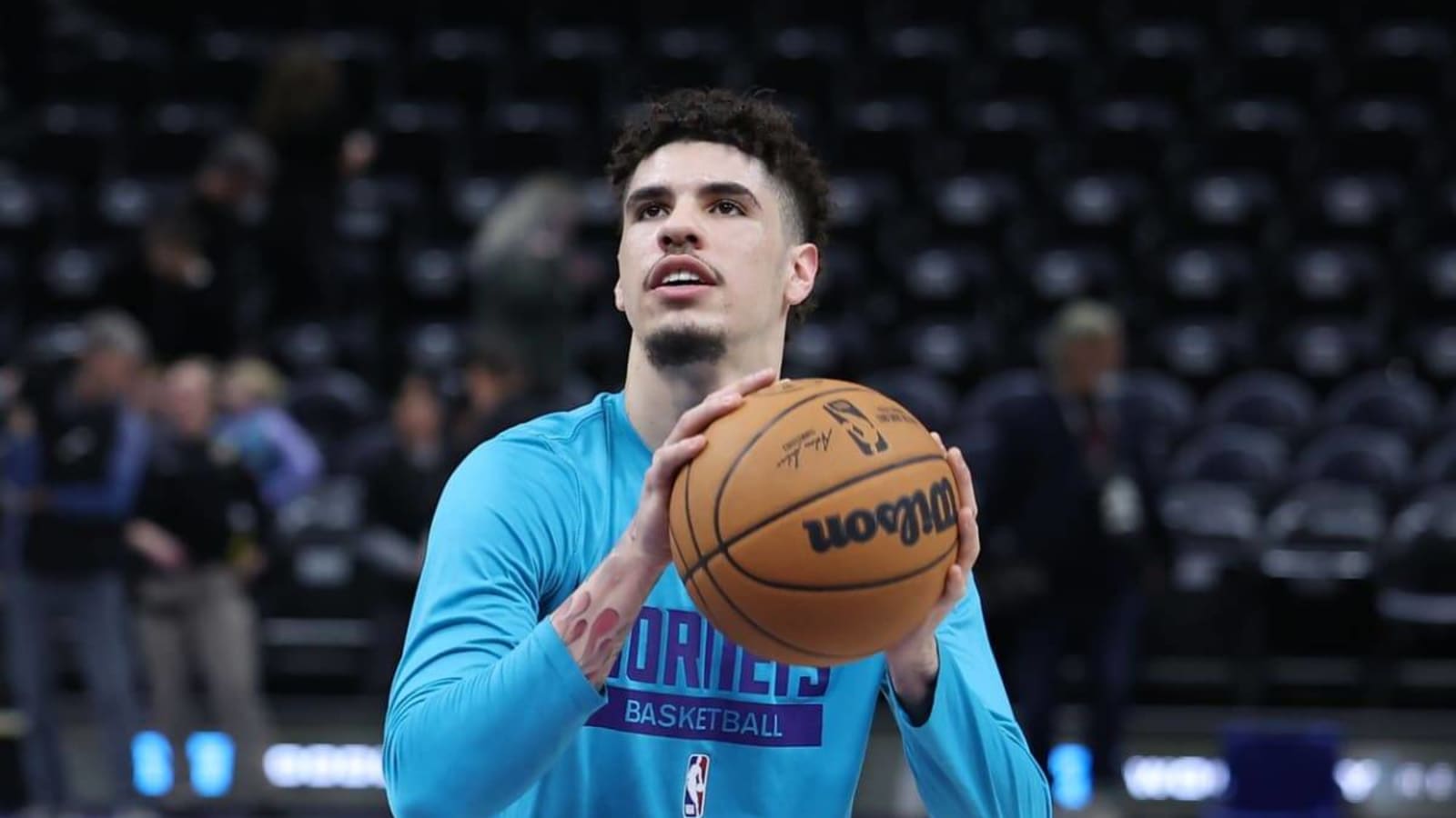 LaMelo Ball Officially Active vs. Spurs, Three Others Downgraded to Out ...