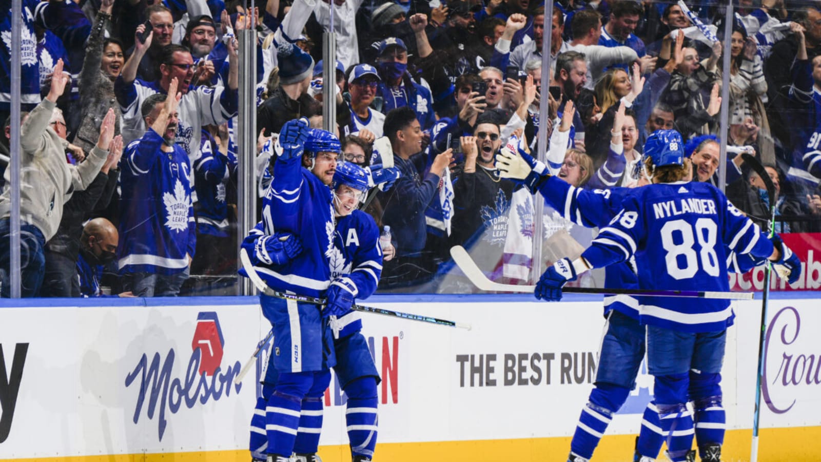 Mitch Marner’s 3-Month Journey From a Minus-6 to 100 Points | Yardbarker