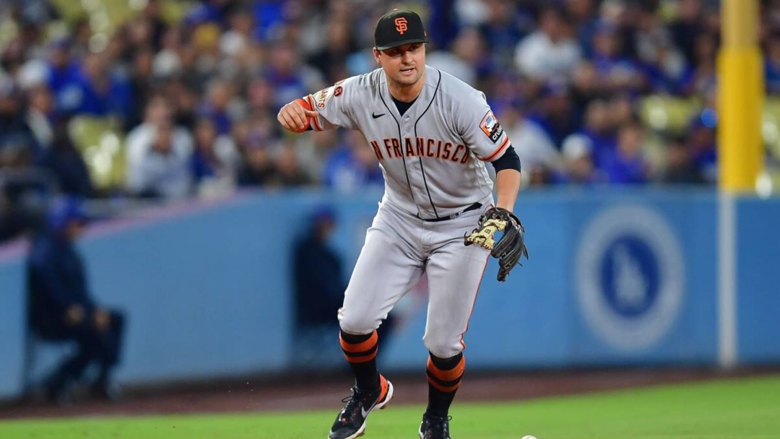 Former San Francisco Giants, New York Mets' Infielder Signs with ...