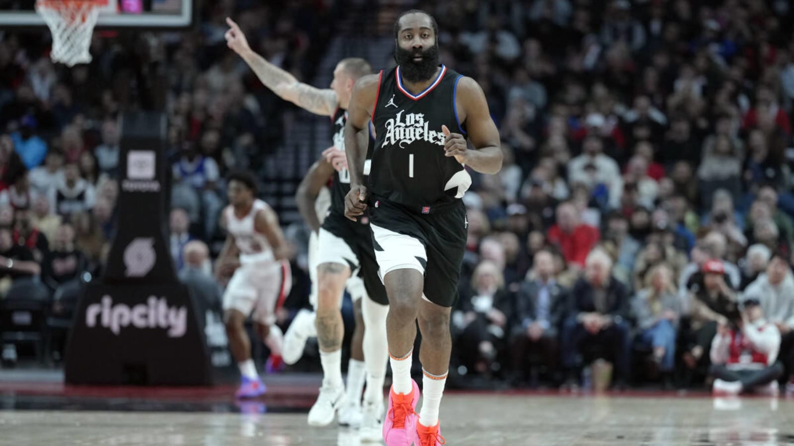 Paul George Responds To James Harden’s Ugly Scoring Slump | Yardbarker