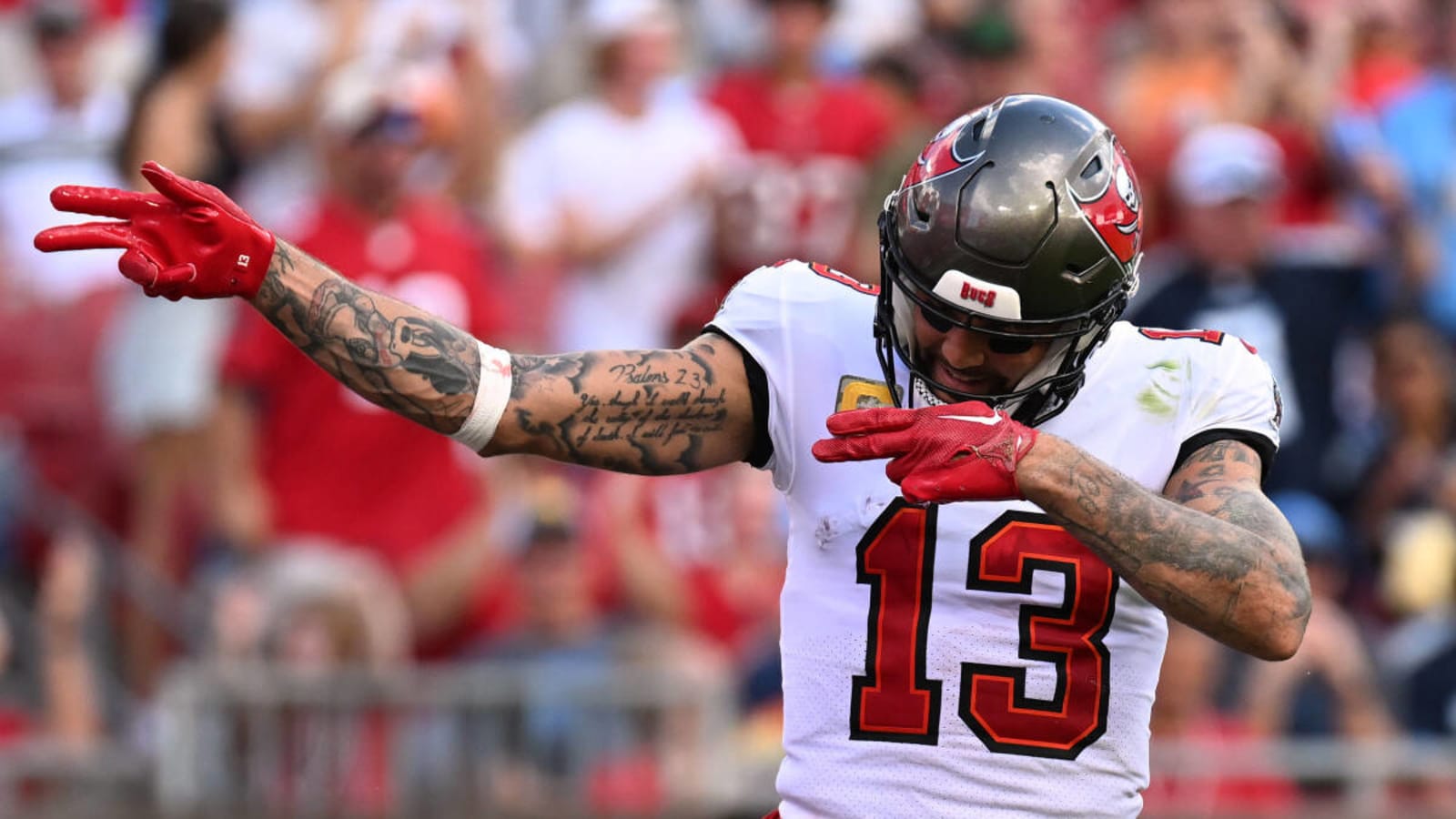 Future Hall of Famer J.J. Watt Gives Mike Evans His Flowers: "We Should ...