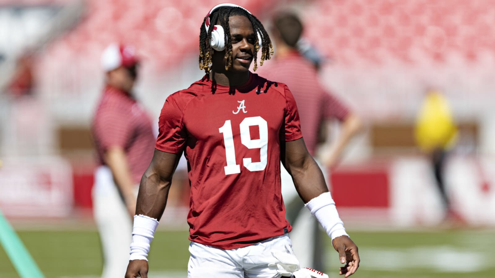 Alabama Football Player Transferring With Two Games Left In Season ...