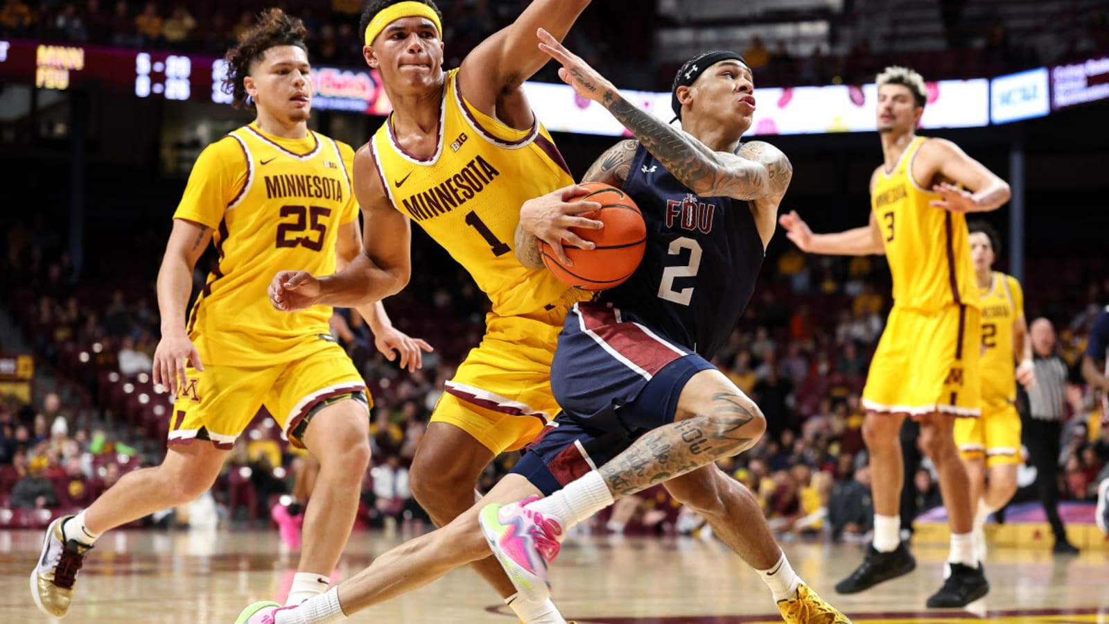 Minnesota's strong second half key to victory over FDU | Yardbarker