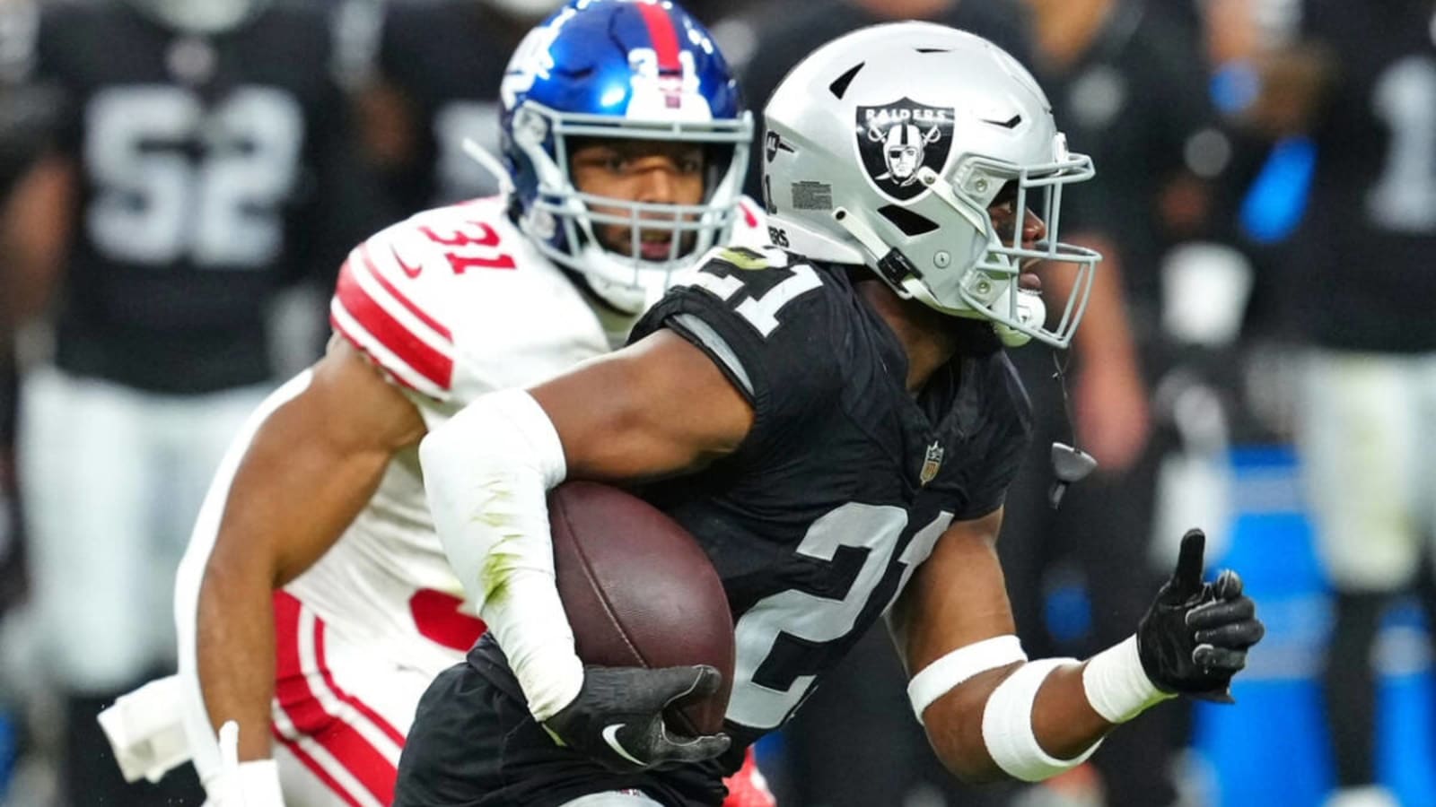 How Amik Robertson Aids Detroit Lions Defense | Yardbarker