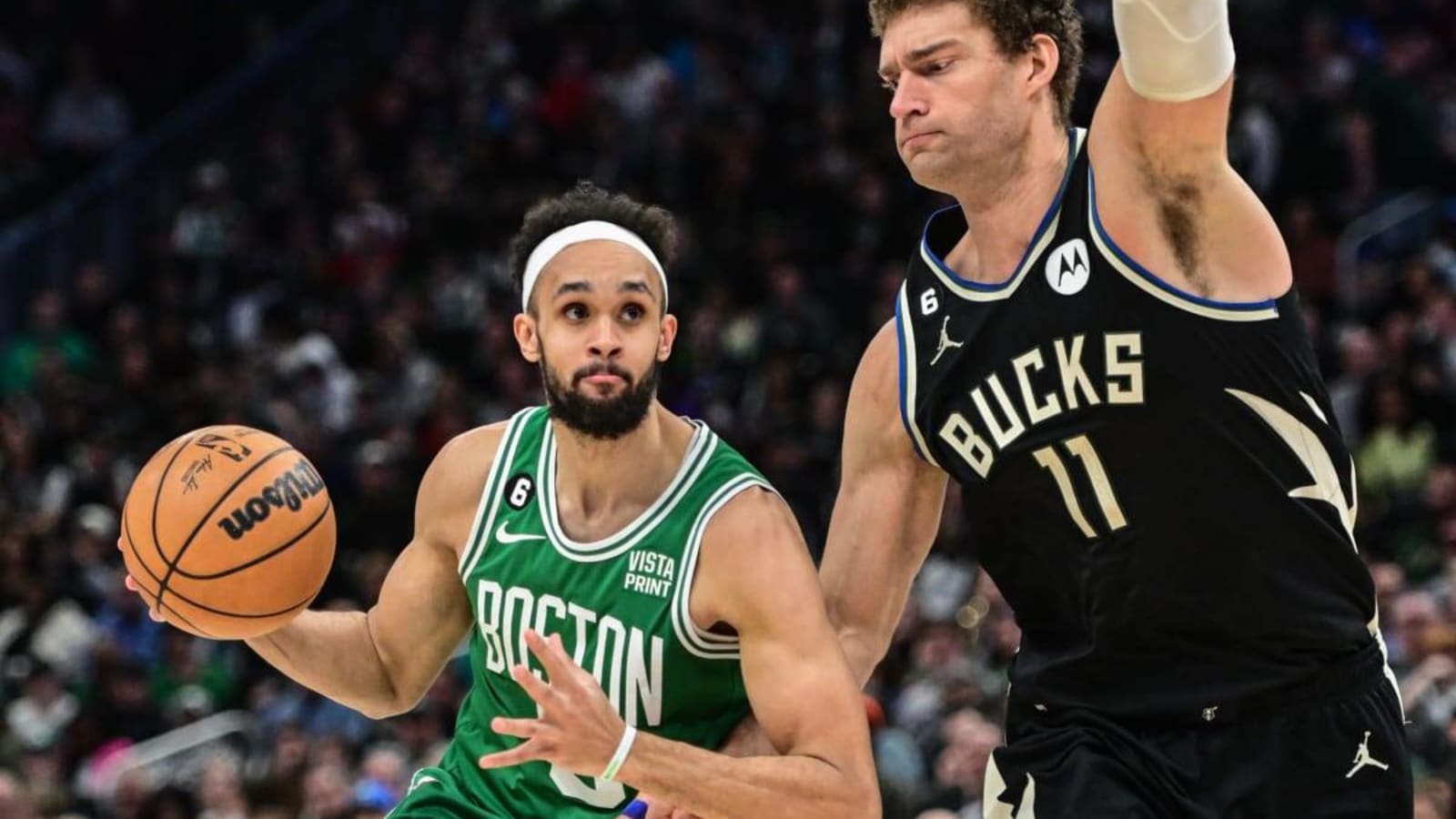 Derrick White Reportedly Staying in Milwaukee to See an Ear Specialist ...