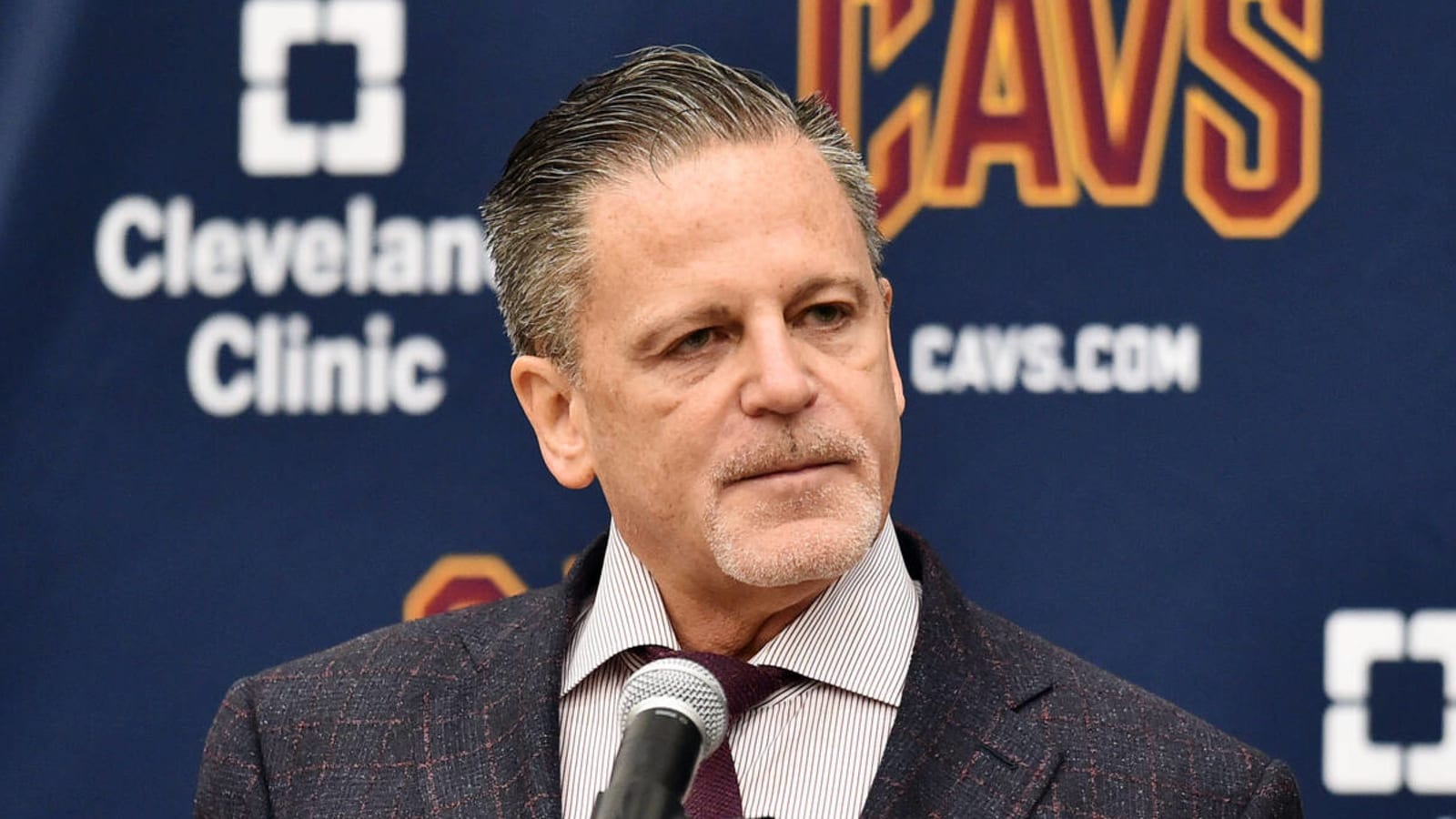 Did Cavs owner take subtle shot at refs on social media after Game 4 ...