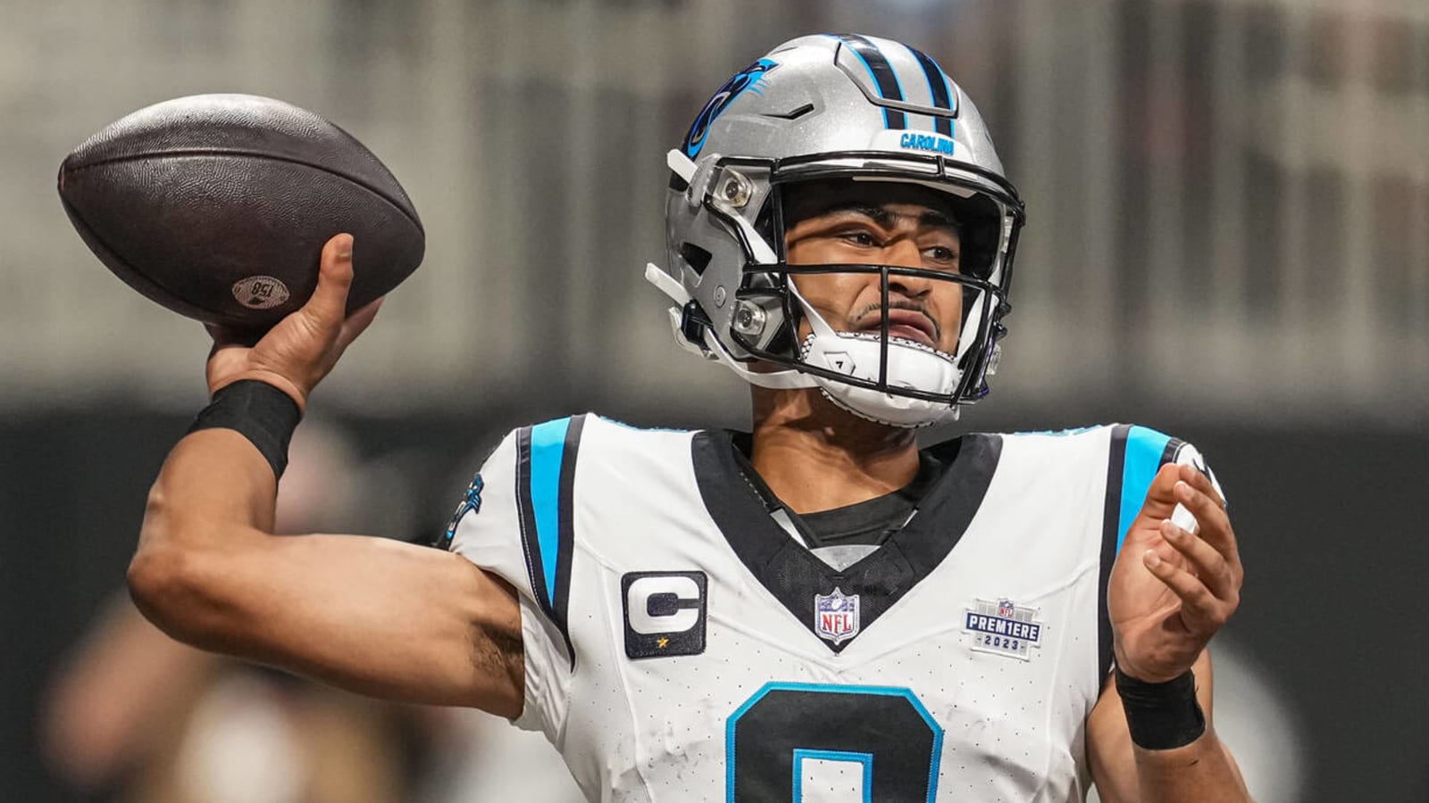 'MNF' preview: Young aims to rebound after rough debut | Yardbarker