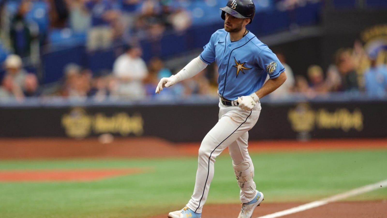 The Yankees need to make a big push for this perfect infield trade ...