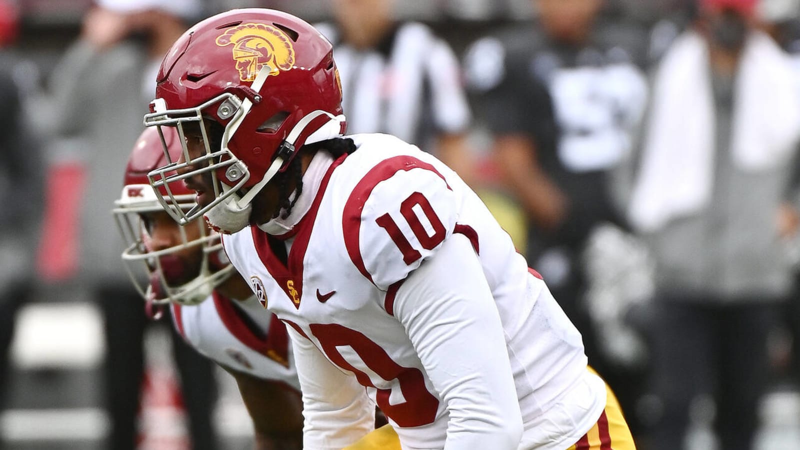 USC LB blasts Utah QB with potential hit of the year | Yardbarker