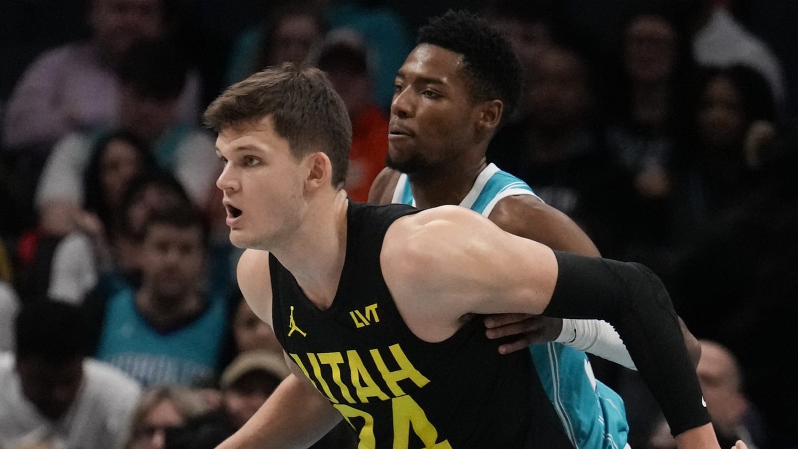 Report: Knicks trying to acquire shot-blocking big man | Yardbarker