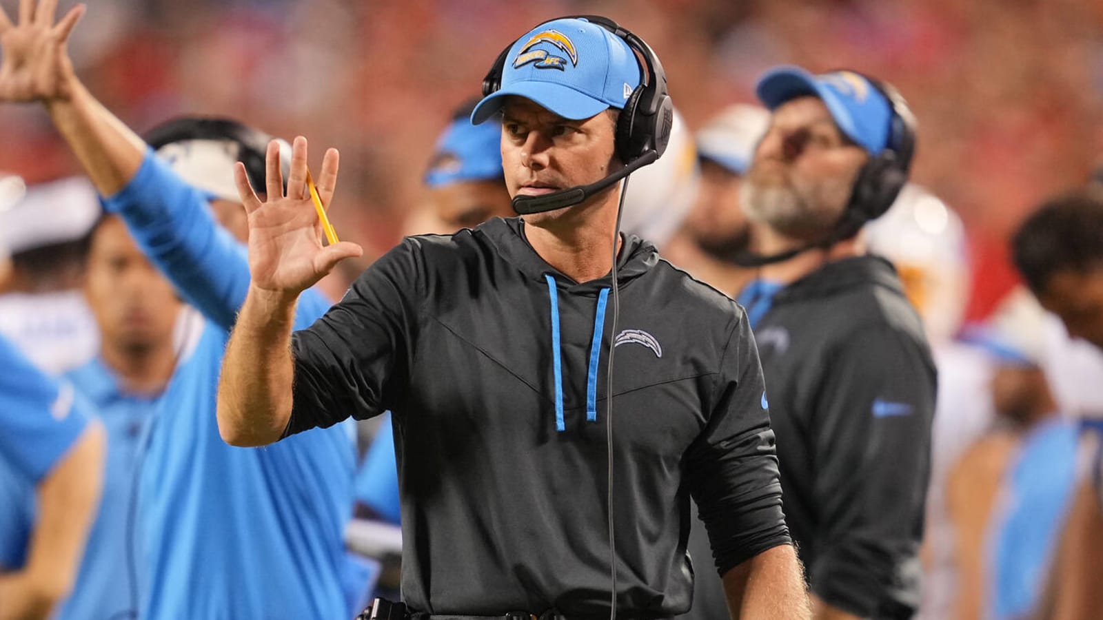 Is Brandon Staley overcorrecting for last year's mistakes? | Yardbarker