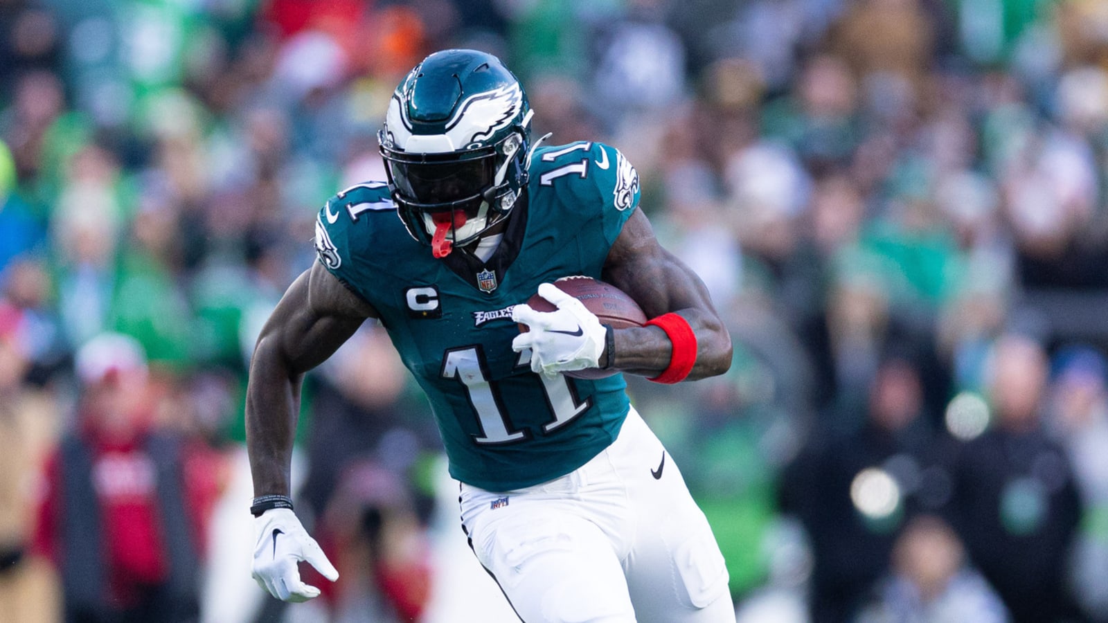 Eagles Star Receiver Dealing With Hamstring Issue | Yardbarker