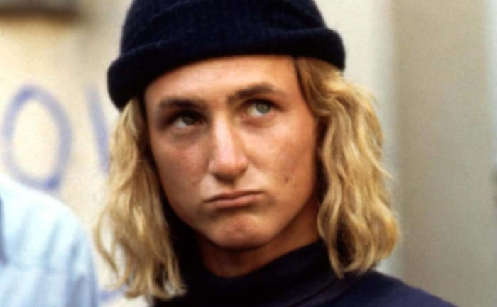 Do you know all 20 of these 'Fast Times at Ridgemont High' facts ...