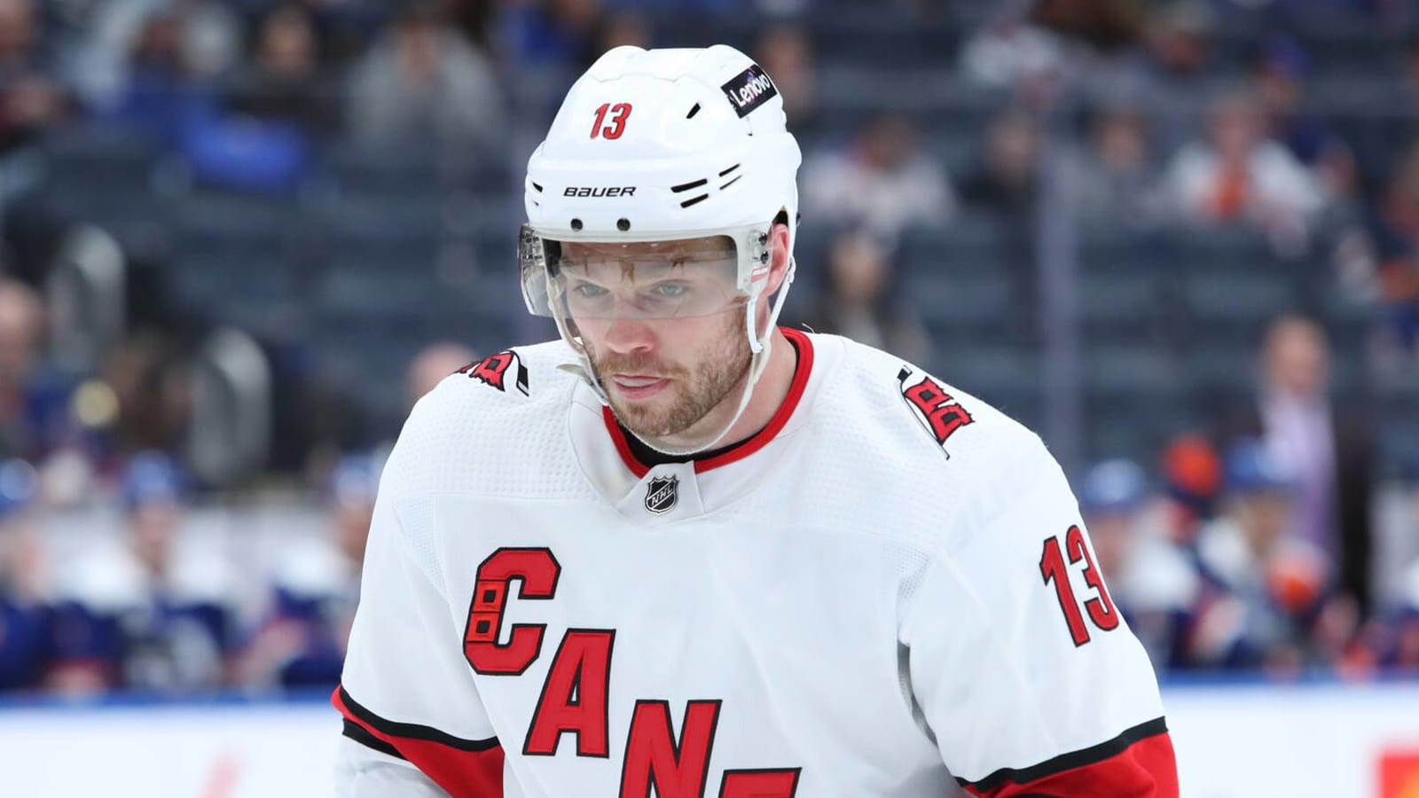 Blackhawks ink forward Max Domi to one-year, $3 million deal | Yardbarker
