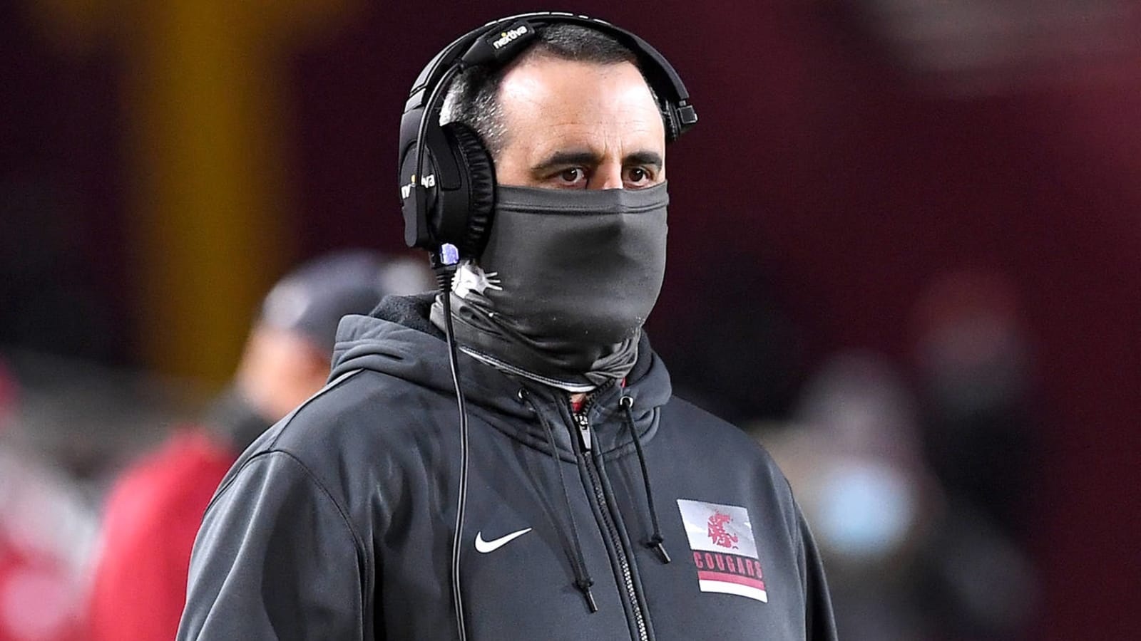 Washington St.'s Nick Rolovich to follow vaccine mandate | Yardbarker