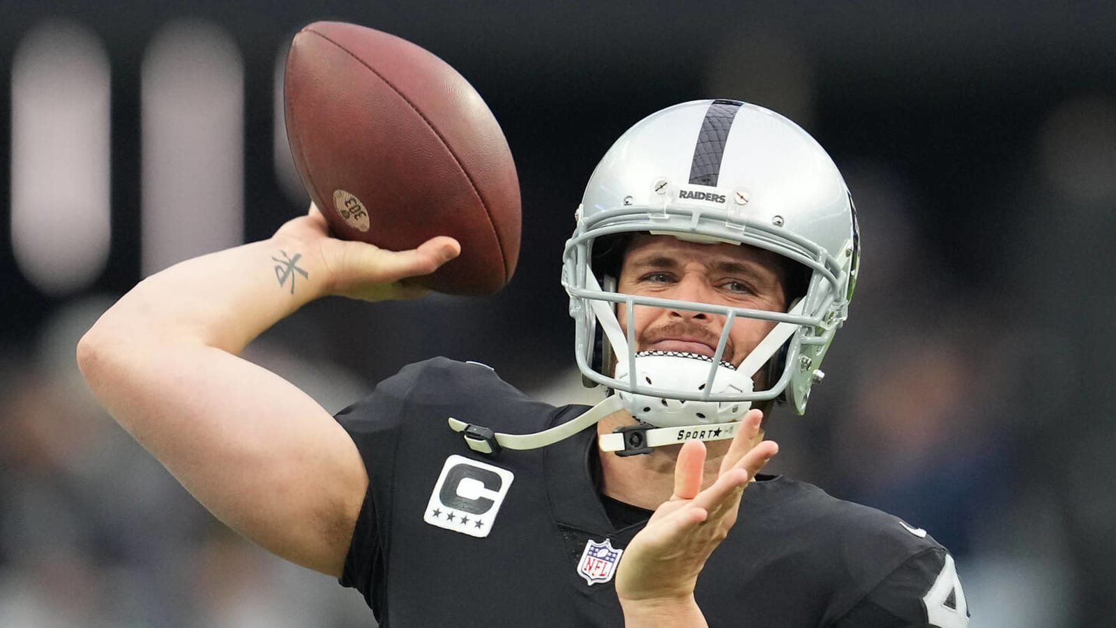 Can the Raiders' win against Patriots save Derek Carr's career ...