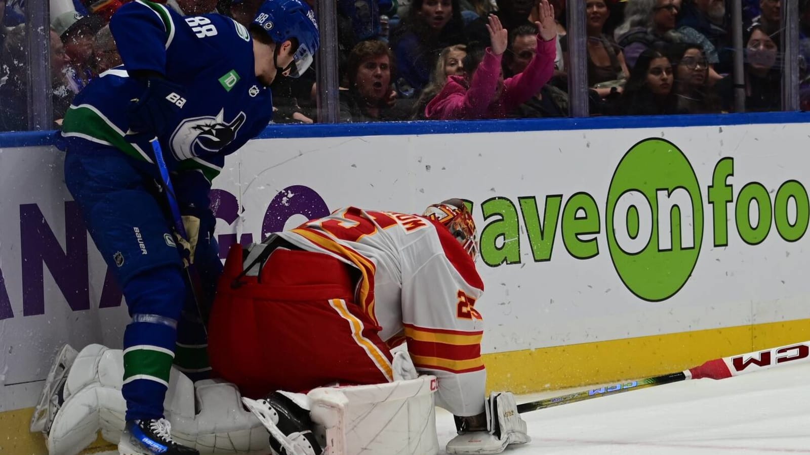 Flames get doubled up by Canucks | Yardbarker