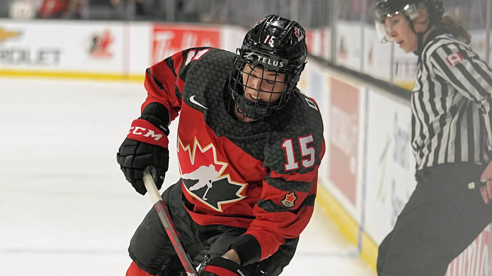 In Hainsight: The Story Behind Melodie Daoust’s Return | Yardbarker