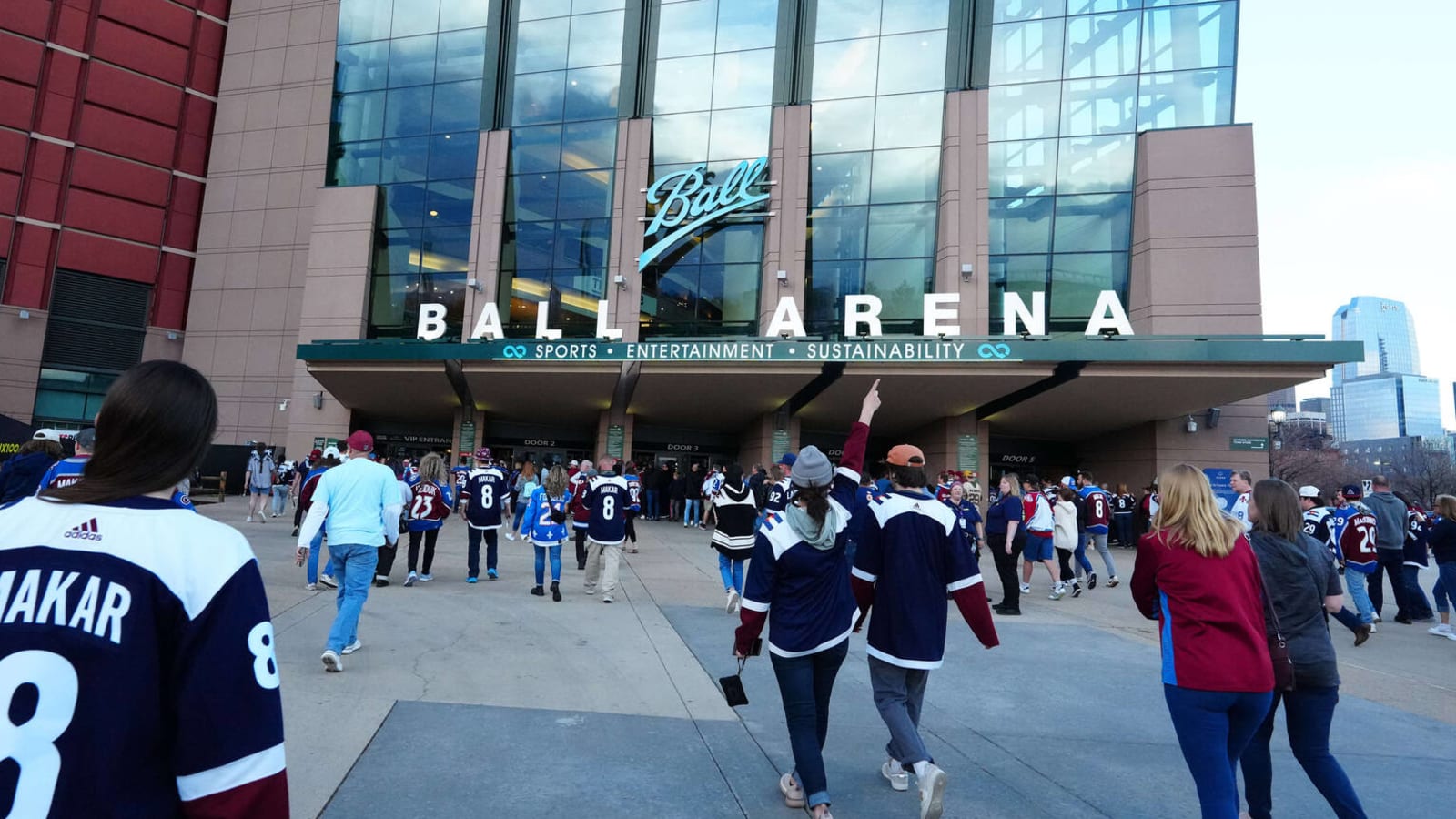 Ball Arena Ranked As Best NHL Arena For Fans, Per Study | Yardbarker