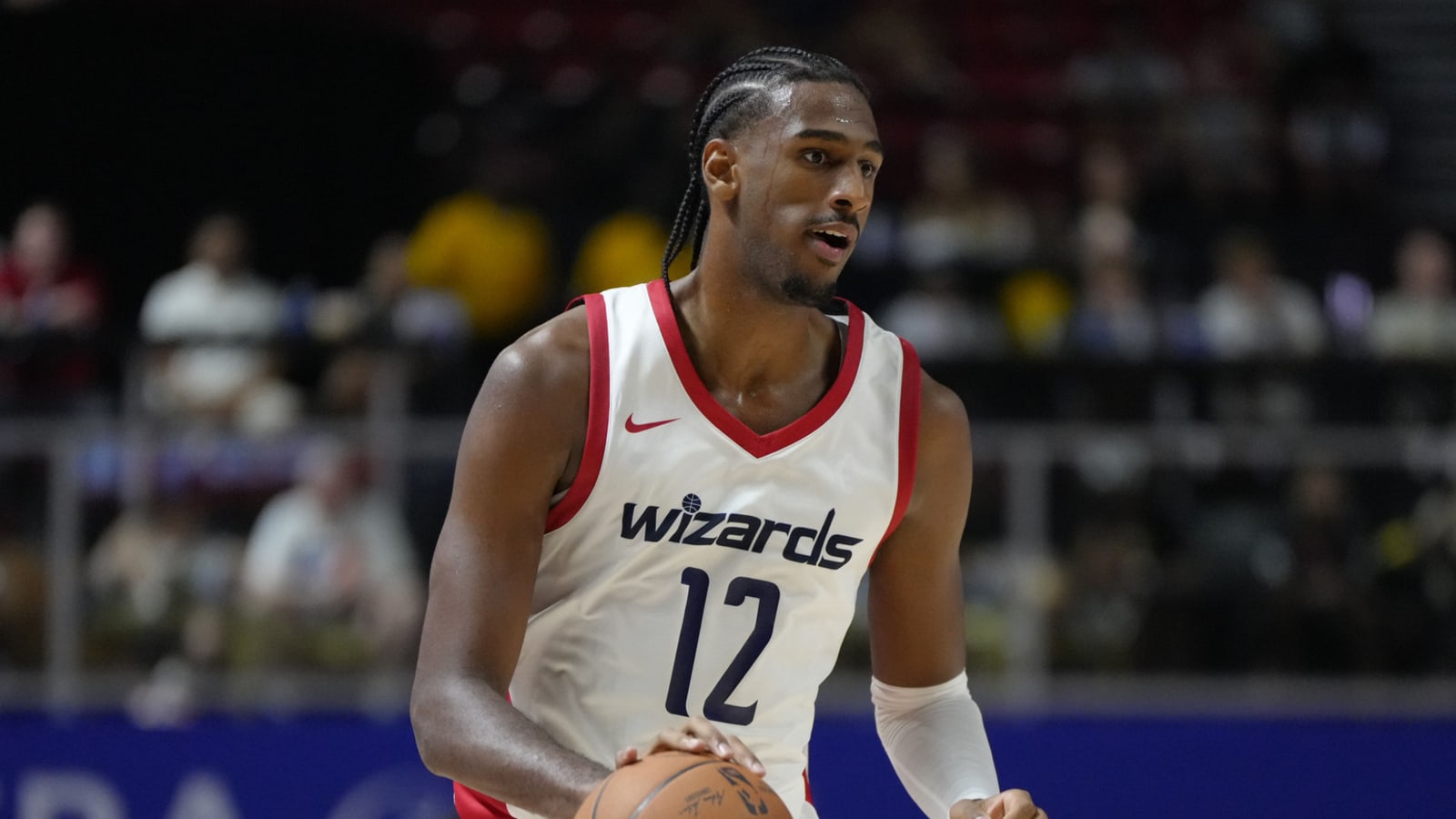 Scoreless performance by Alex Sarr sparks concern about offensive game ...