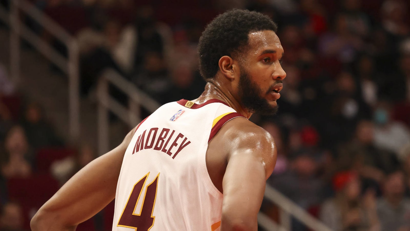 Cavs' Evan Mobley has career night in loss to Rockets | Yardbarker