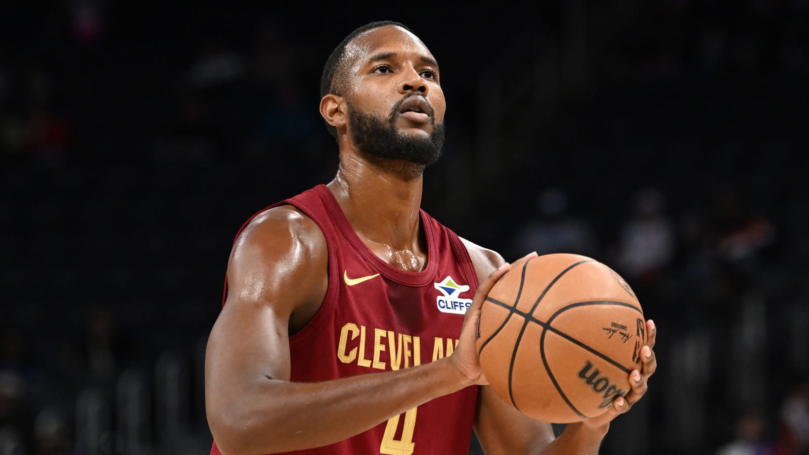 Watch: Evan Mobley sequence extends Cavs lead over Bucks | Yardbarker