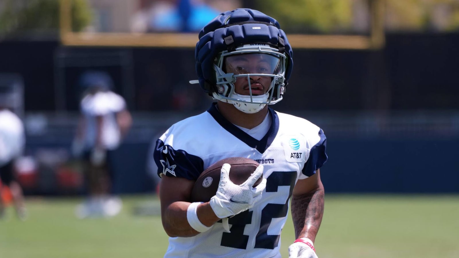 Sixth-round draft pick continues to impress Cowboys | Yardbarker