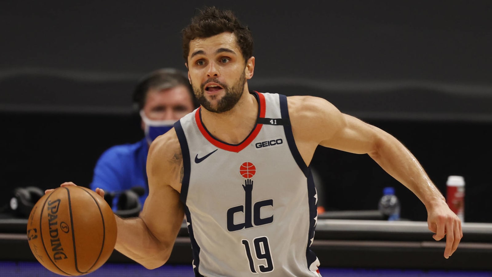 Raul Neto reaches agreement to re-sign with Wizards | Yardbarker
