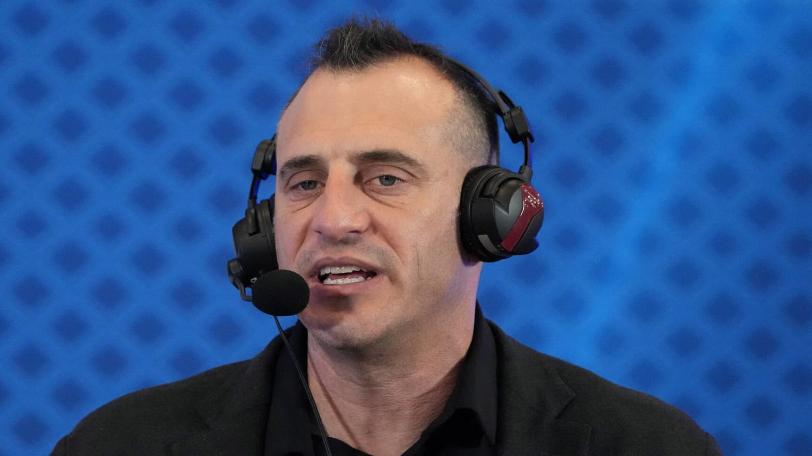 Sports radio star to coach CBB while staying on the air | Yardbarker