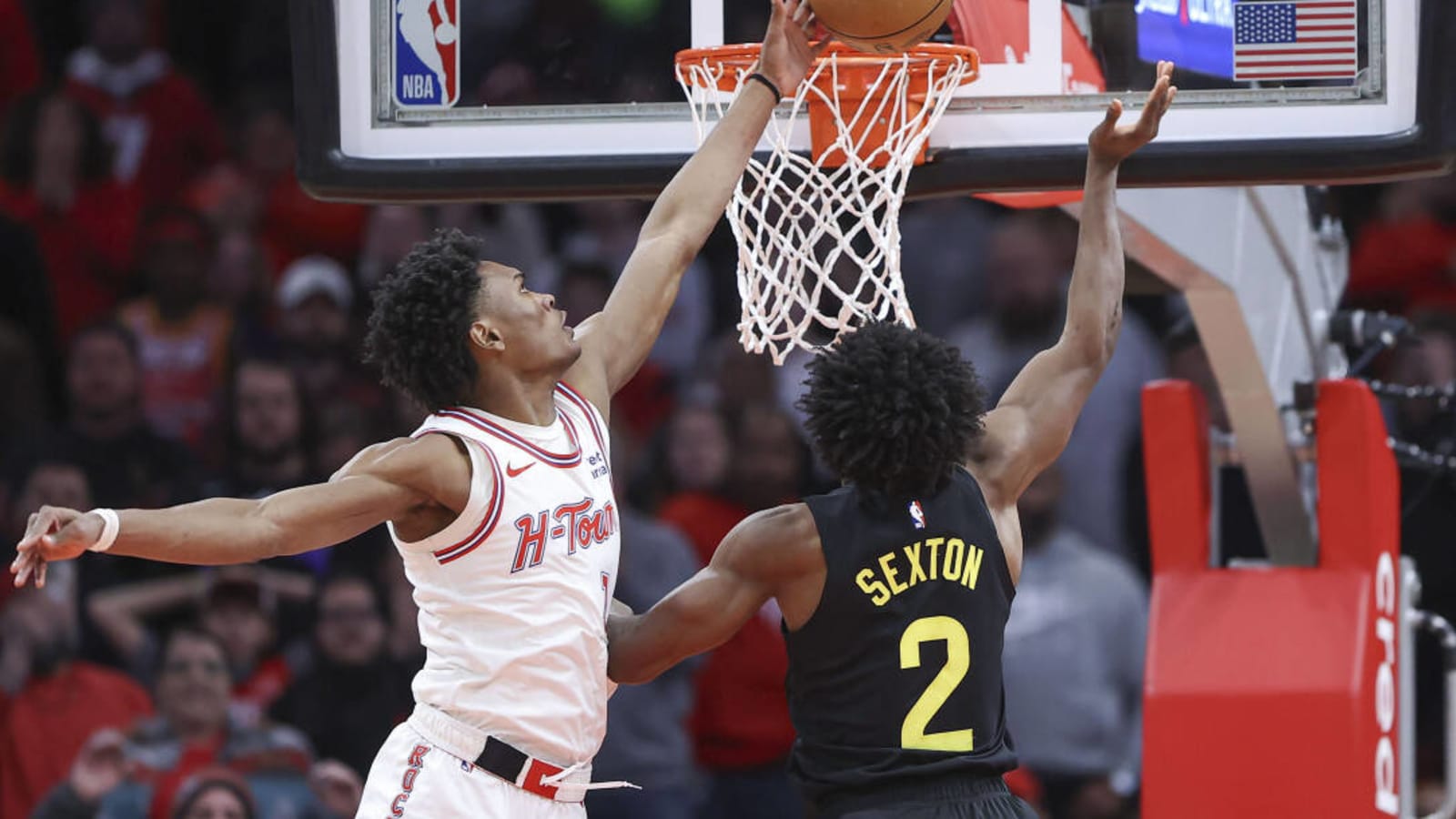 Amen Thompson Making Waves on Defense: 'I've Always Taken Pride in ...